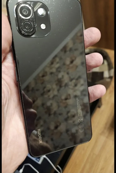 Продаю MI 11 lite