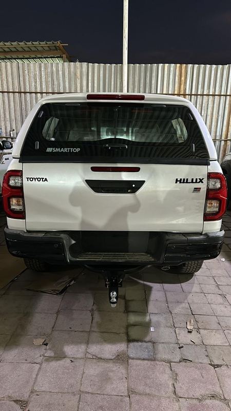 Toyota hilux adventure / gr / sr5.