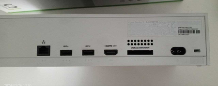Xbox series s 512гб в идеальном состоянии