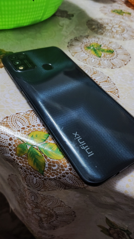 Infinix Hot 10 Play 4/64 gb Яхши состоянияда