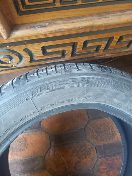Turanza 225/55 R17 balon