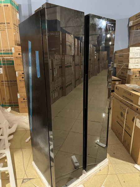 Холодильник ZIFFLER NoFrost Inverter RF-SBS-520BG