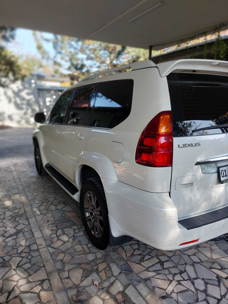 Продаем Lexus GX 470