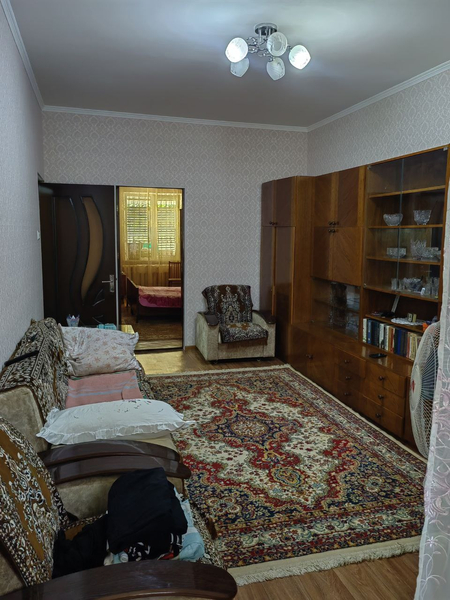 Продаю Квартиру Яшнабадский р-он Авиасозлар-1 50м2. 2-ком 3-этаж 4-эта