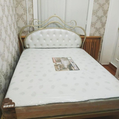 Krovatlar sotiladi  111$ Dan boshlanadi