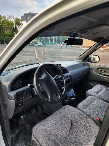 Kia Carnival sotilad OBMEN BOR