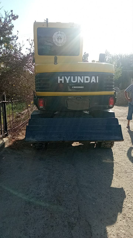 Ekskavator sotiladi xolati yaxshi kamchiligi