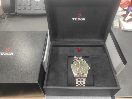 TUDOR. Модель Black Bay. Новый
