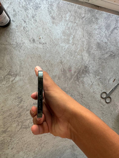 Iphone 12 Pro  срочно продается