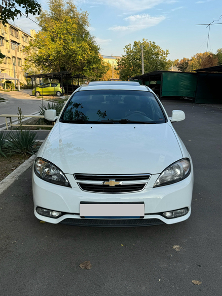 Chevrolet Gentra Elegant Plus 2021/22 OQ