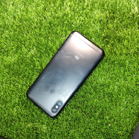 Redmi 6 pro srochni sotiladi