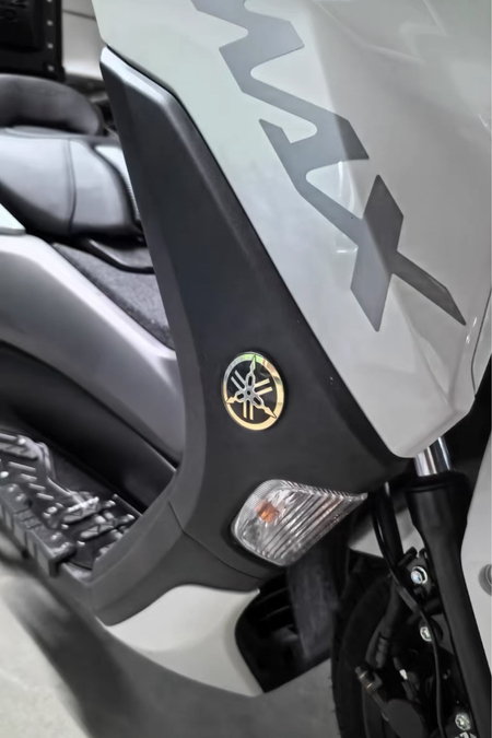 Наклейки Yamaha