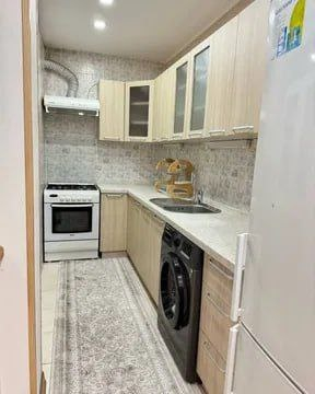 Квартира в центре 2/2/4  балкон 2×6 кирпич разделка