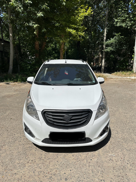 Avtomobil Spark 2 Ravon