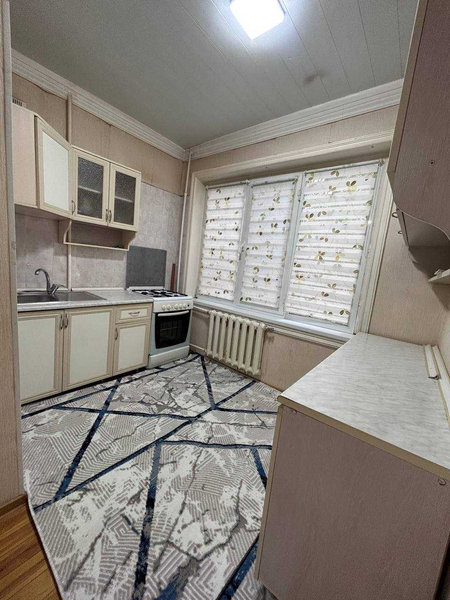 Продаётся 1х комн квартира на 2 этаже Ор-р тожмахал