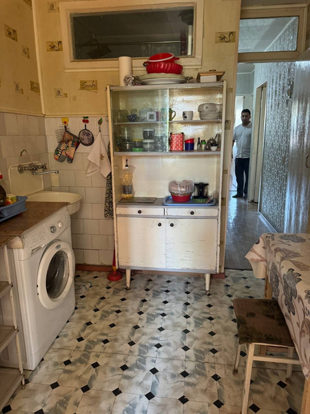 Метро Буюк Ипак йули 3/4/5. Балкон 2х6. 72м². Не торец. Кирпич