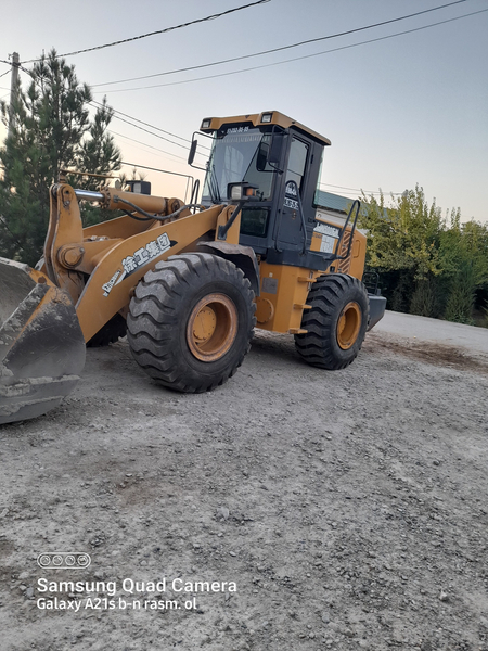 Texnika xizmati 3kublik pakguriscik shofiri bilan beriladi