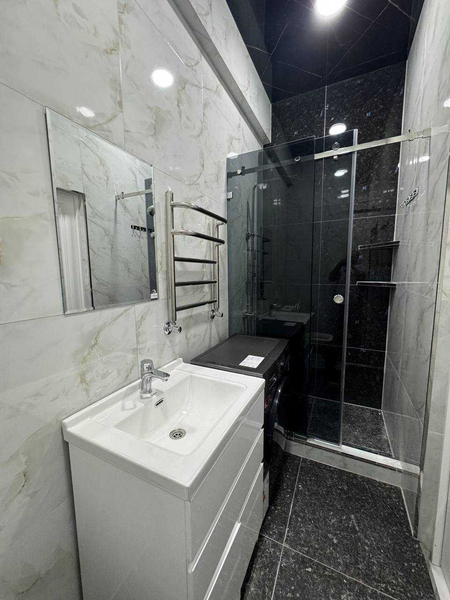 В ShohSaroy 54m2 евро с упаковкой около Пос-ва США!`