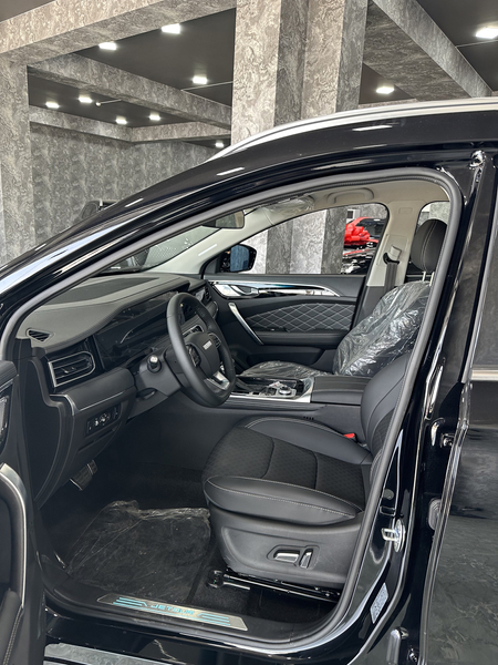 Продаётся автомашина JETOUR ×95