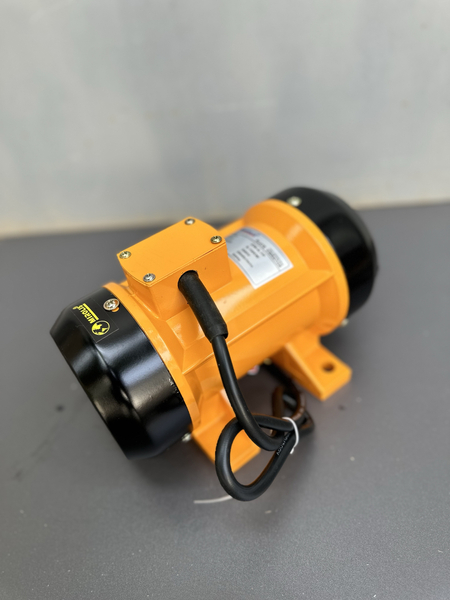 Vibrator plashadochni
