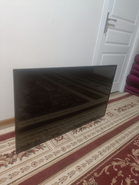 TV Shivaki 43 Sotiladi