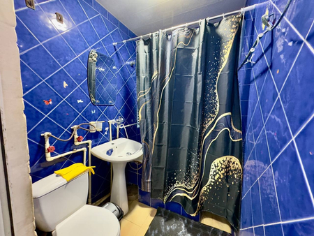 2 xonalik 4 etaj Sharq1 Dolchi Vita yonida 7 maktab 6 metrli balkon re