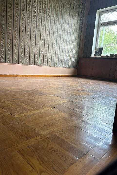 谷 121404 谷 Сharx Kamolon-1 mahallasi kvartira sotiladi 2/4/5 70 м²