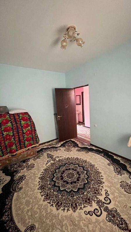 2 ст котеж сотилади