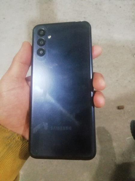 Samsung m13 hindistonda yigiligan