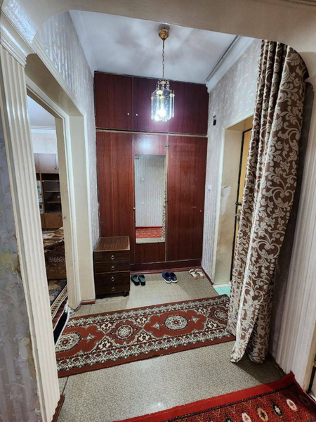 М,Ойбек, 2/5/9  госпитальный базар