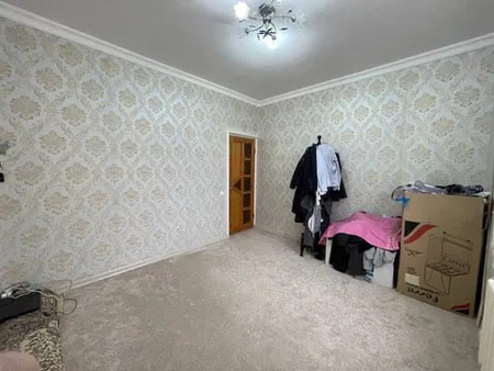 Кв/ра 4в5-комнатная на ул.Бабура.