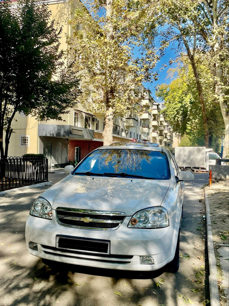 Lasetti 1.8 avtomat