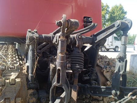 YTO zanjirli traktor