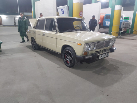 Sotiladi vaz2106_