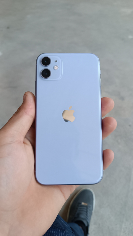 iPhone 11.. sotiladi