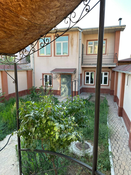 Продается Евро дом на Никитина
ул Турт Арык ( Путилова )
локация отлич
