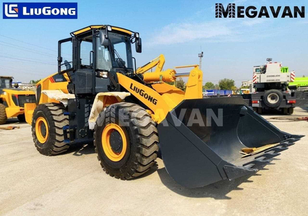 в Лизинг Фронтальный погрузчик Liugong 855H механический