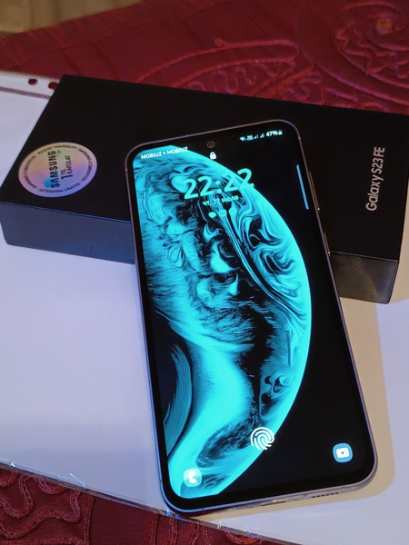 Смартфон Samsung s23 fe