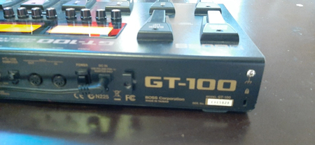 Boss gt 100 sotiladi