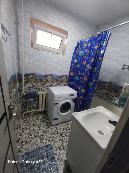 Срочно прдаётся. 3/3/4 Кирпич. 70 м². Геофизика