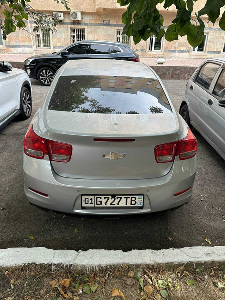 Chevrolet Malibu 1