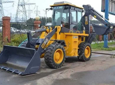 Экскаватор- погрузчик WZ30-25