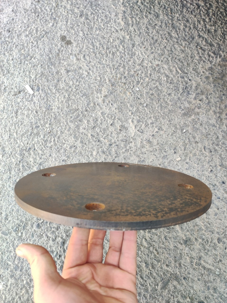 Flans sotuvimizda qalinligi 10mm 40 000dan 28ta bor