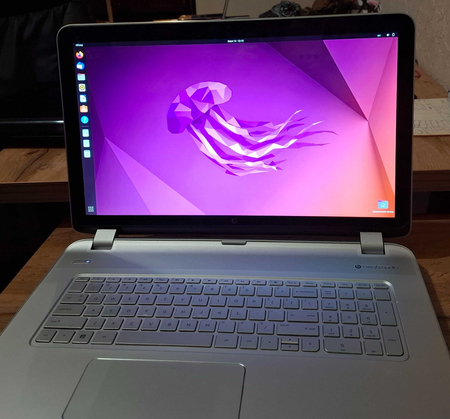 Продаётся ноутбук m7-k211dx