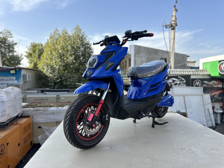 Skuter (redline)
