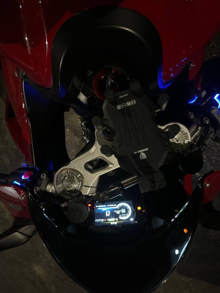 Ducati replica 800 kub