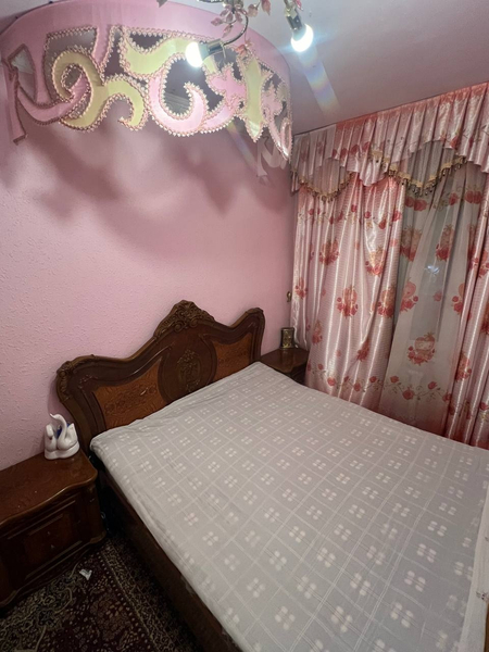 Продаётся спальный гарнитур б/у