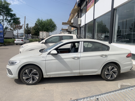 Volkswagen Bora TSI 200