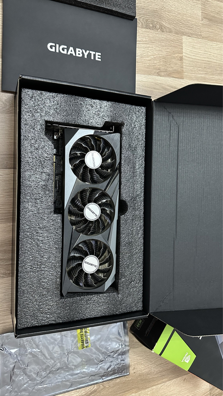 Видеокарта Nvidia Geforce RTX 3070 gigabyte
