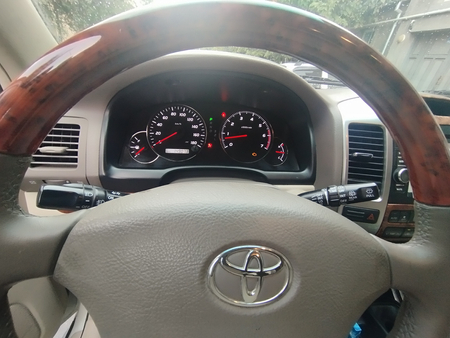 Srochna Toyota Prada 2007 yil 2.7 mator